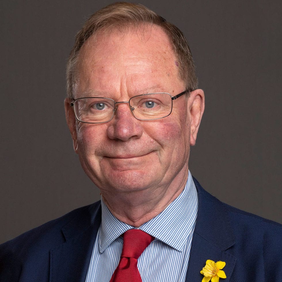 Professor Stephen Holgate receives Knighthood - AAIR Charity